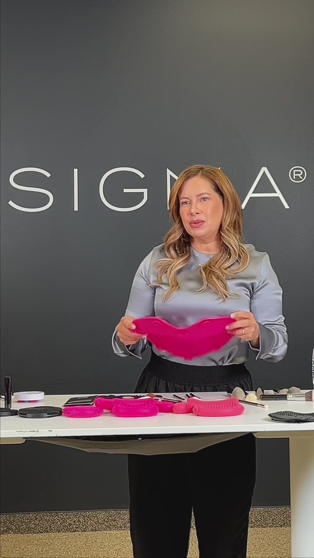 Sigma Spa® Travel Brush Cleaning Mat | Face Brush Cleaner