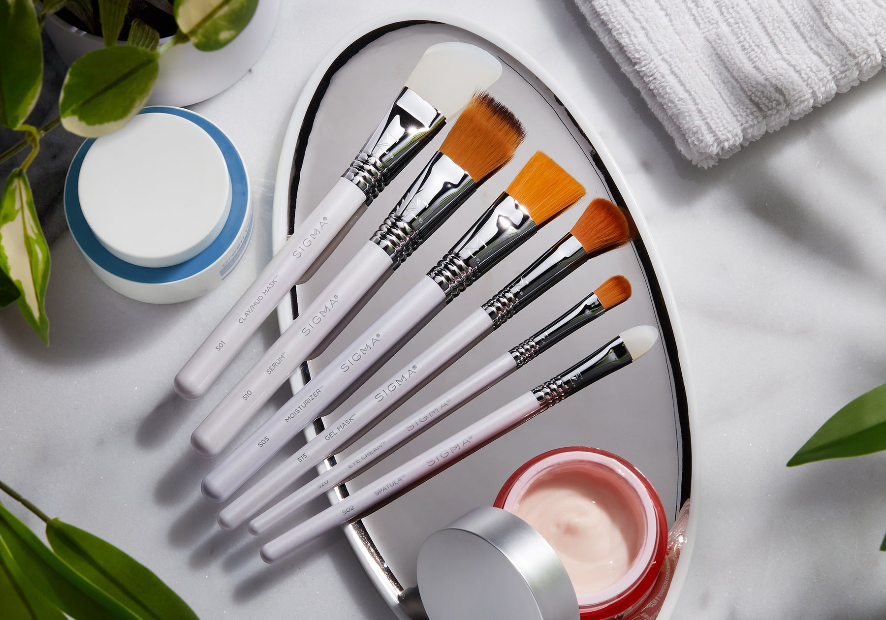 How to Apply Skin Tints? | Get Effortless and Radiant Skin